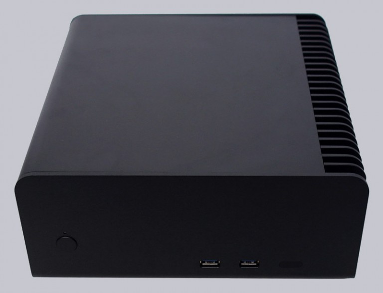 Streacom FC8 Alpha ITX Case Review Layout, Design and Features - exterior